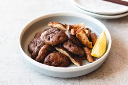 Easy Sautéed Shiitake Mushrooms (Japanese Mushroom Recipe) - Chef JA Cooks