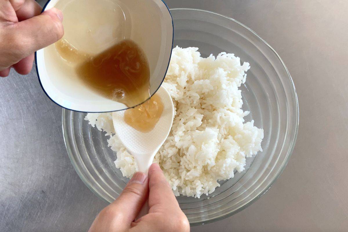 Easy Oshinko Roll Recipe (Japanese Pickle Sushi Roll) - Chef JA Cooks