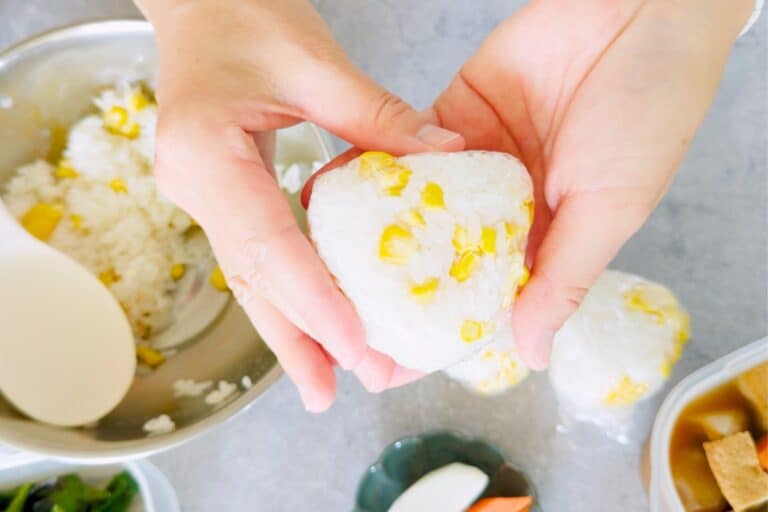 Bento Box Ideas: Corn Onigiri and Seasonal Veggie Sides (Vegan) - Chef ...