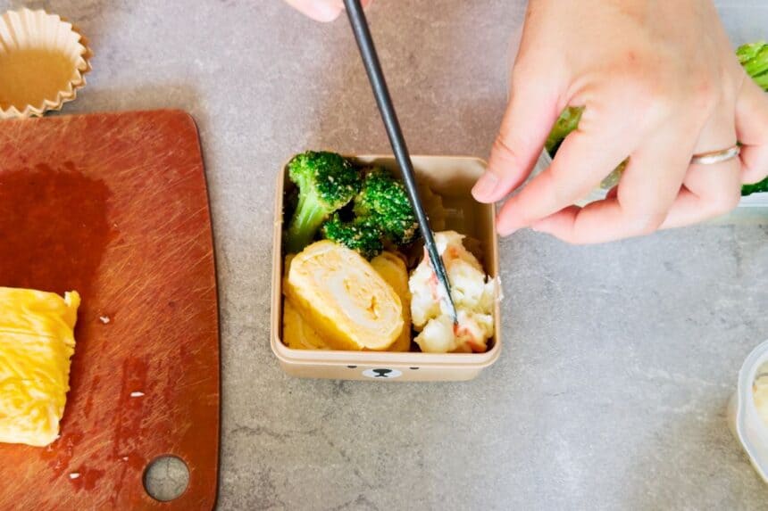 Bento Box Ideas: Tuna Mayo Onigiri and Tamagoyaki - Chef JA Cooks